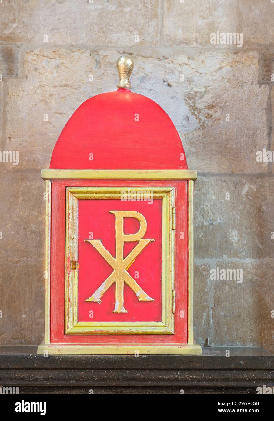 Chi ro symbol hi-res stock photography and images - Alamy