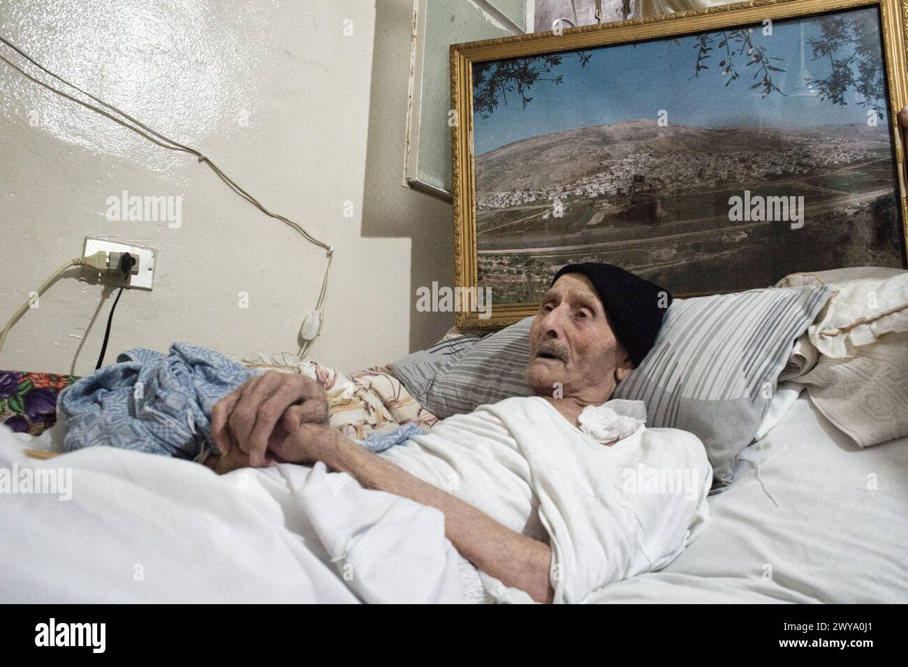 Photograph of a Palestinian family with different generation tracing ...
