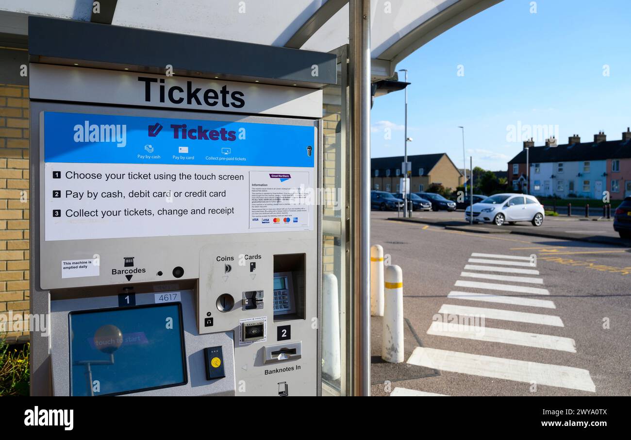 Ticket vending machine at the entrance to Sandy railway station ...