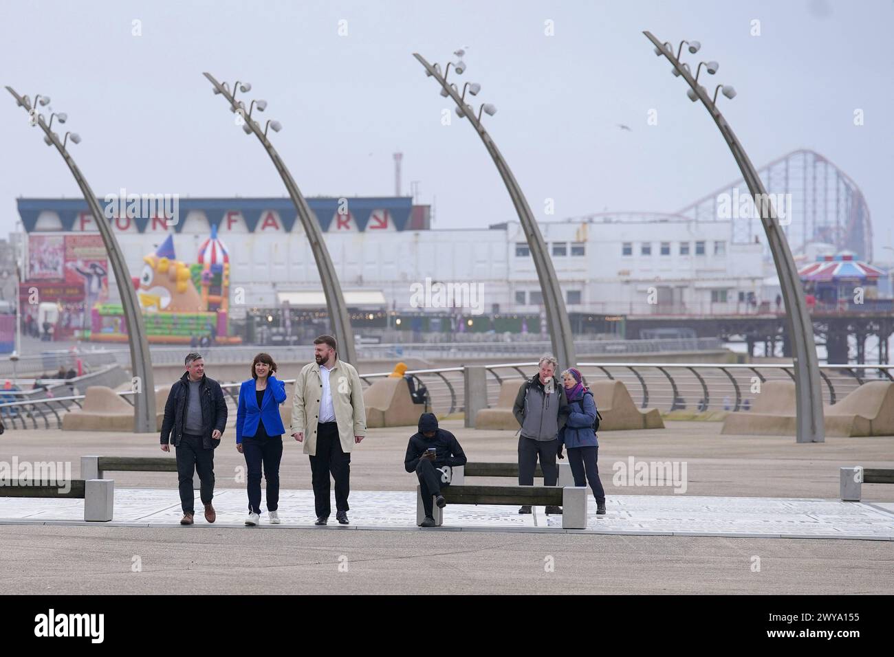 Shadow paymaster general Jonathan Ashworth, shadow chancellor Rachel ...