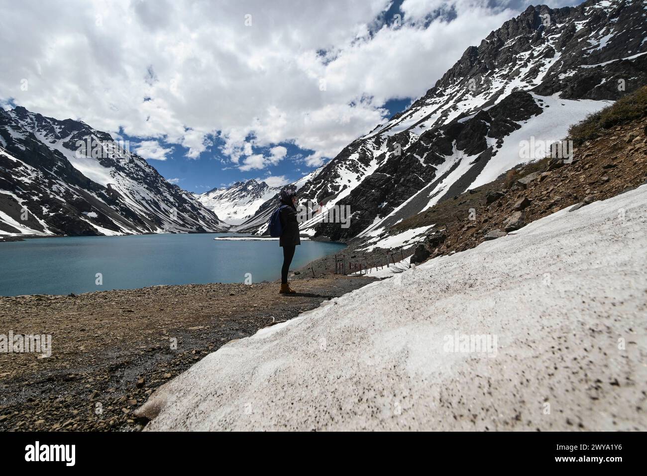 Laguna del inca chile hi-res stock photography and images - Alamy