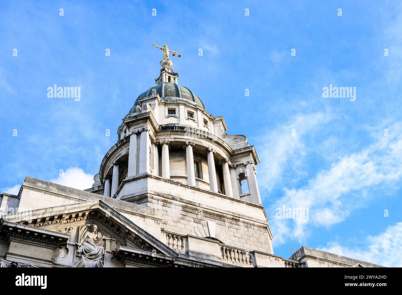 The Old Bailey, The Central Criminal Court of England and Wales ...