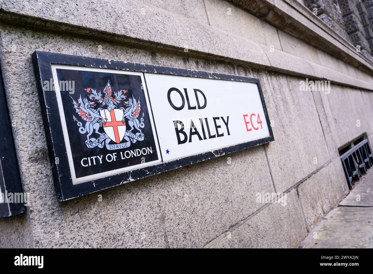 Road sign outside the Old Bailey Court House, City of London, England ...