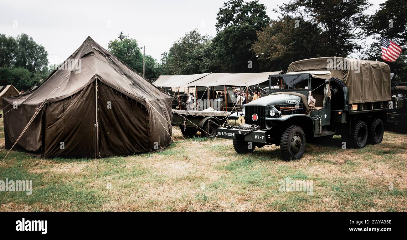Ww2 army tents france hi-res stock photography and images - Alamy