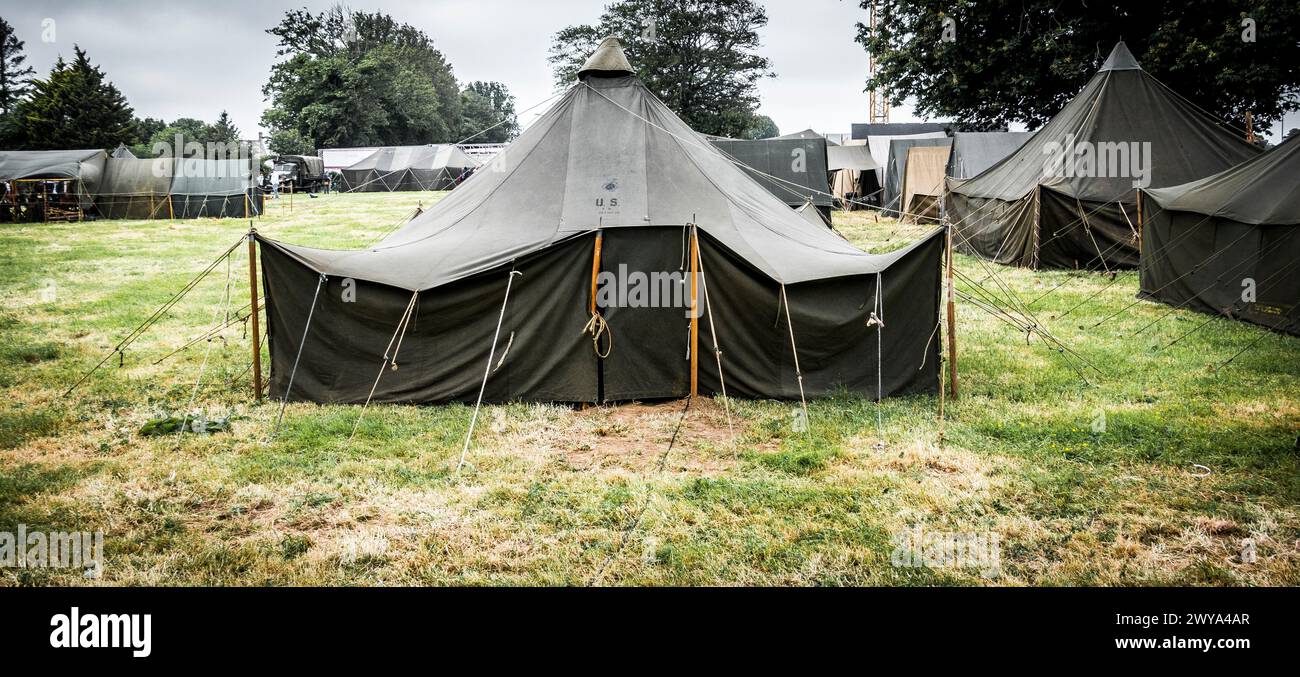 Ww2 army tents france hi-res stock photography and images - Alamy