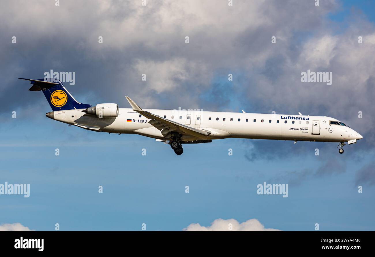 Crj font hi-res stock photography and images - Alamy