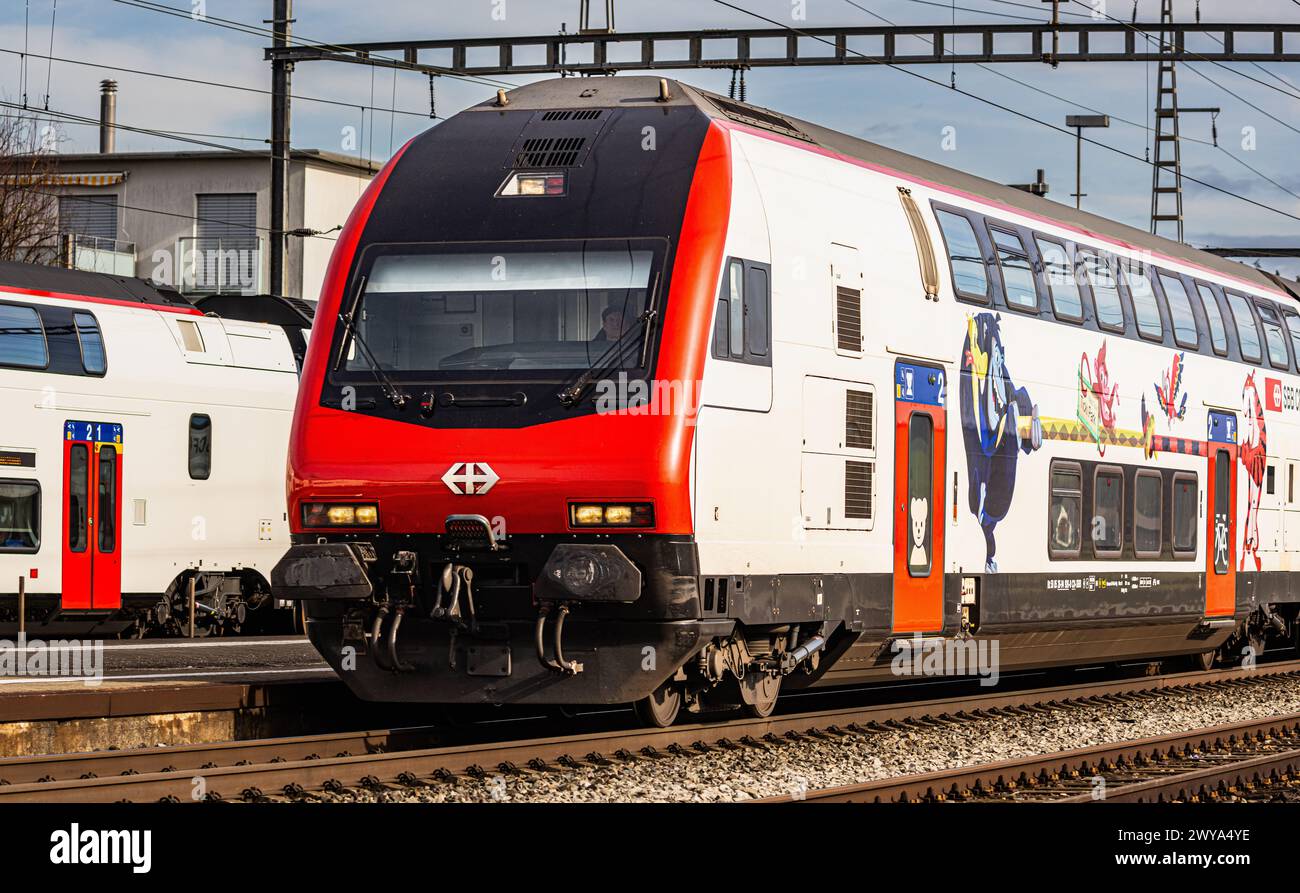 Cff chemines de fer federaux suisse hi-res stock photography and images ...