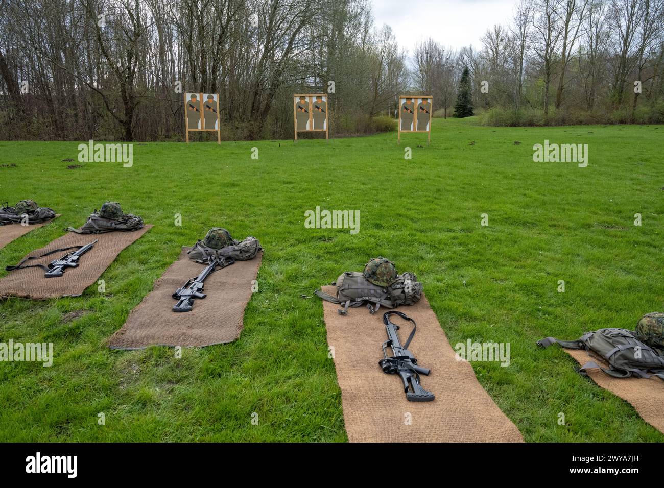 Parow, Germany. 03rd Apr, 2024. Equipment for soldiers undergoing basic ...