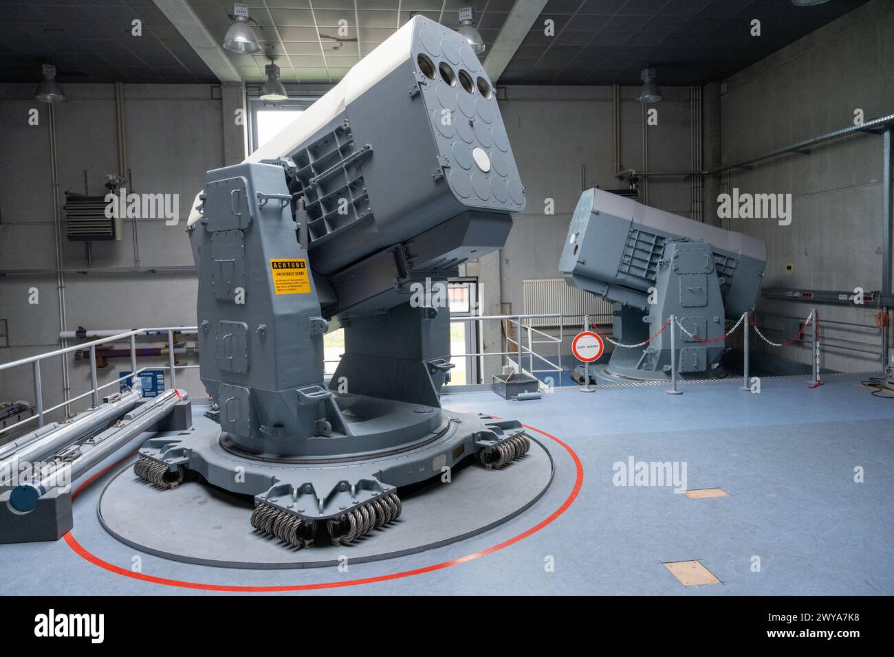 Defending against aircraft hi-res stock photography and images - Alamy