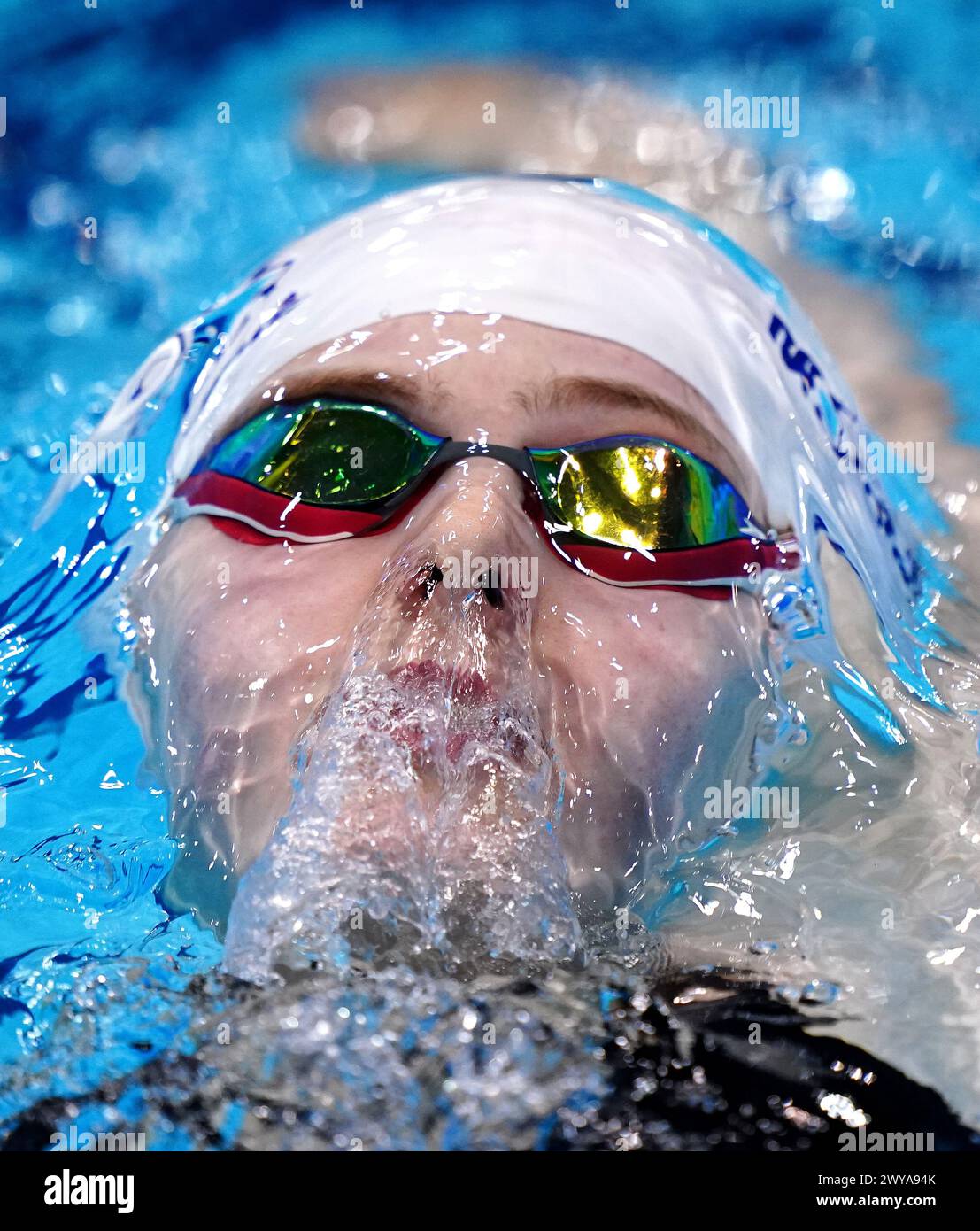 Blythe Kinsman in action during the Women's 200m Backstroke Heats on ...