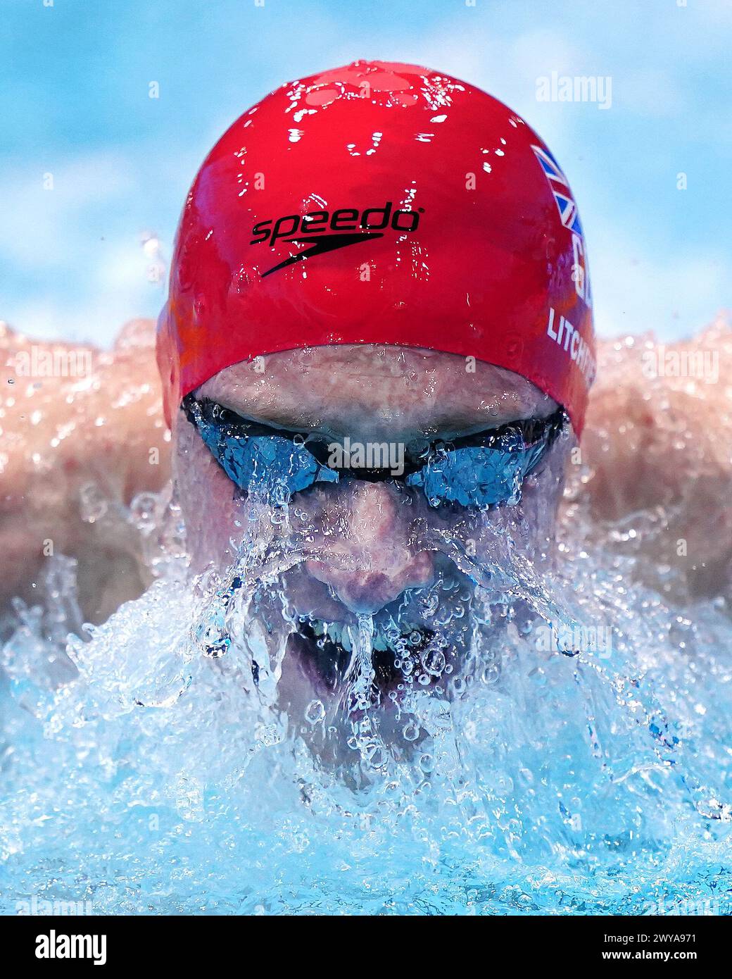 Max Litchfield in action during the Men's 200m IM Heats on day four of ...