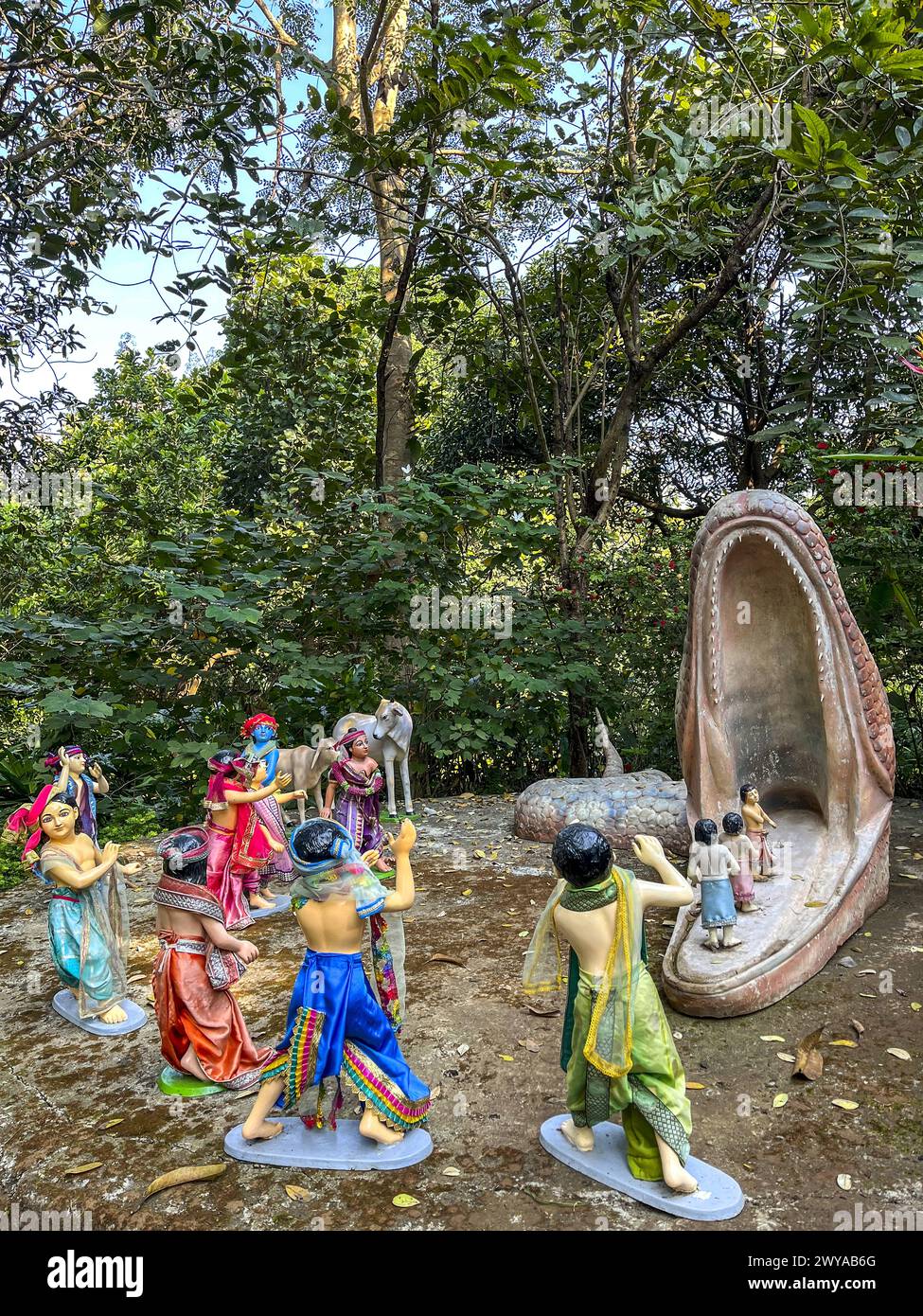 Liberaton of Aghasur, Murthis statues in Govardhan Ecovillage ...