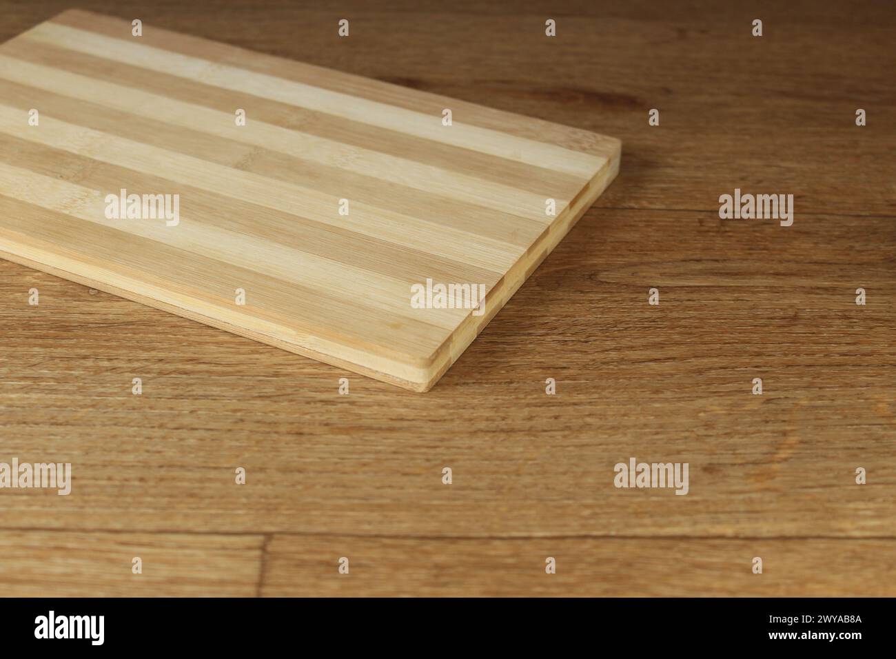 Empty table product closeup hi-res stock photography and images - Alamy