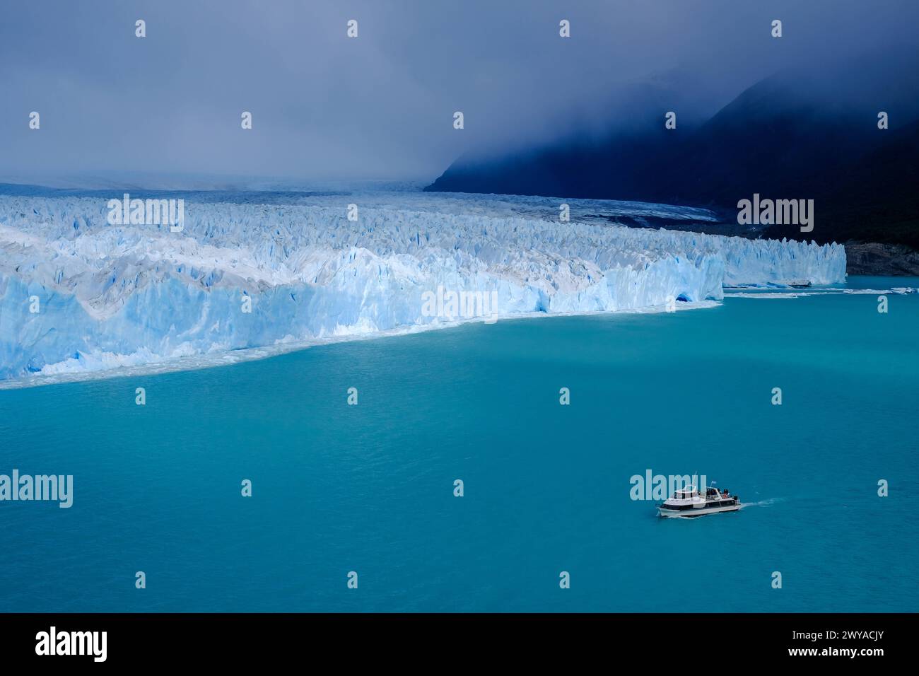 El Calafate, Patagonien, Argentinien - Perito Moreno Gletcher im ...