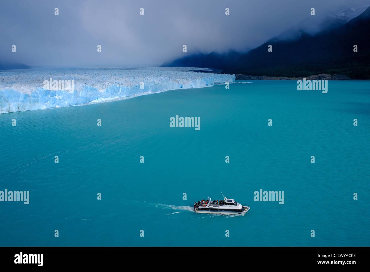 El Calafate, Patagonien, Argentinien - Perito Moreno Gletcher im ...