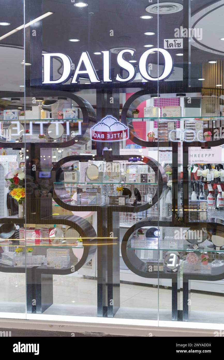 Daiso shop at Central shopping mall Stock Photo - Alamy
