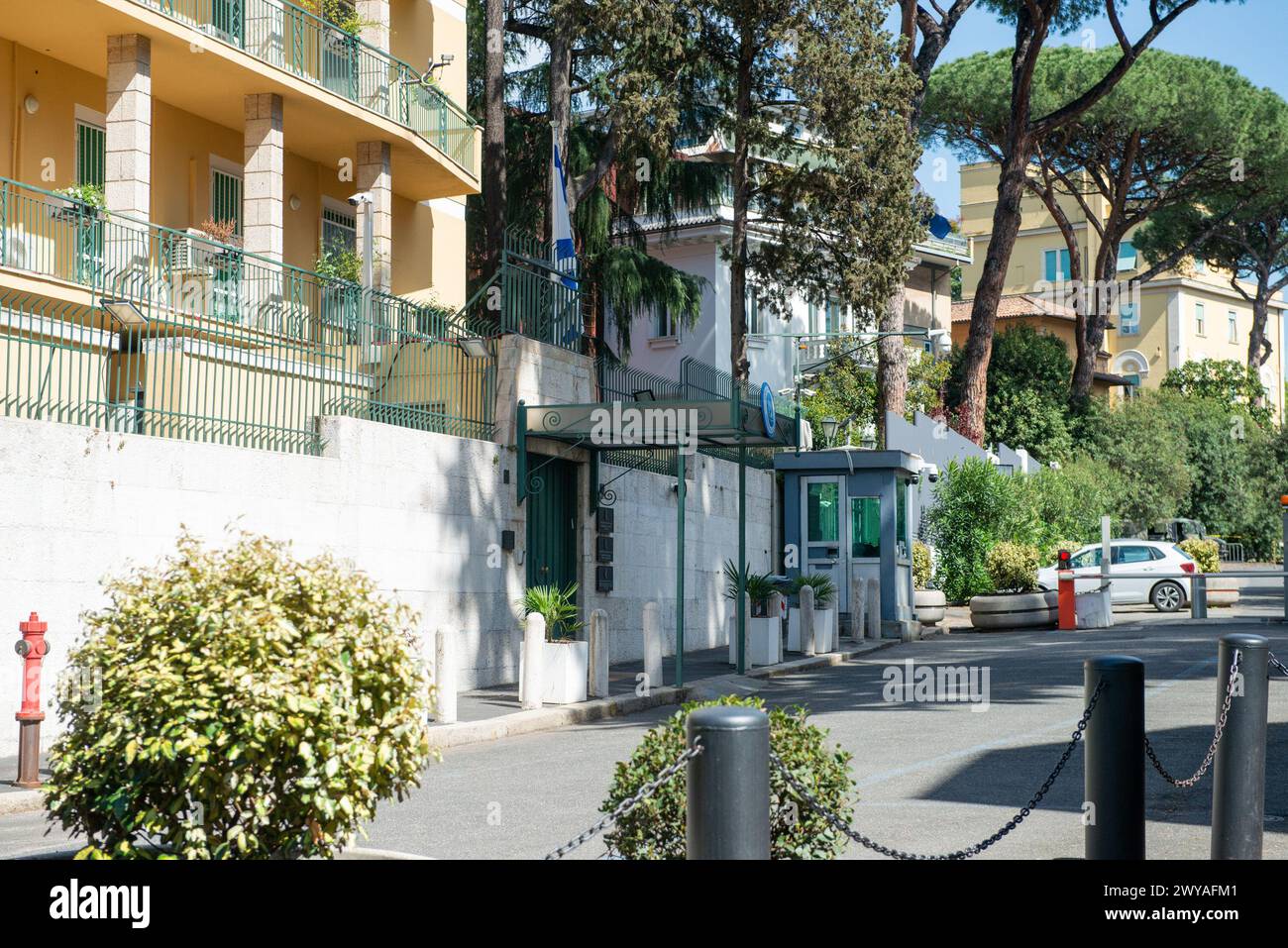 Ambasciata israeliana hi-res stock photography and images - Alamy