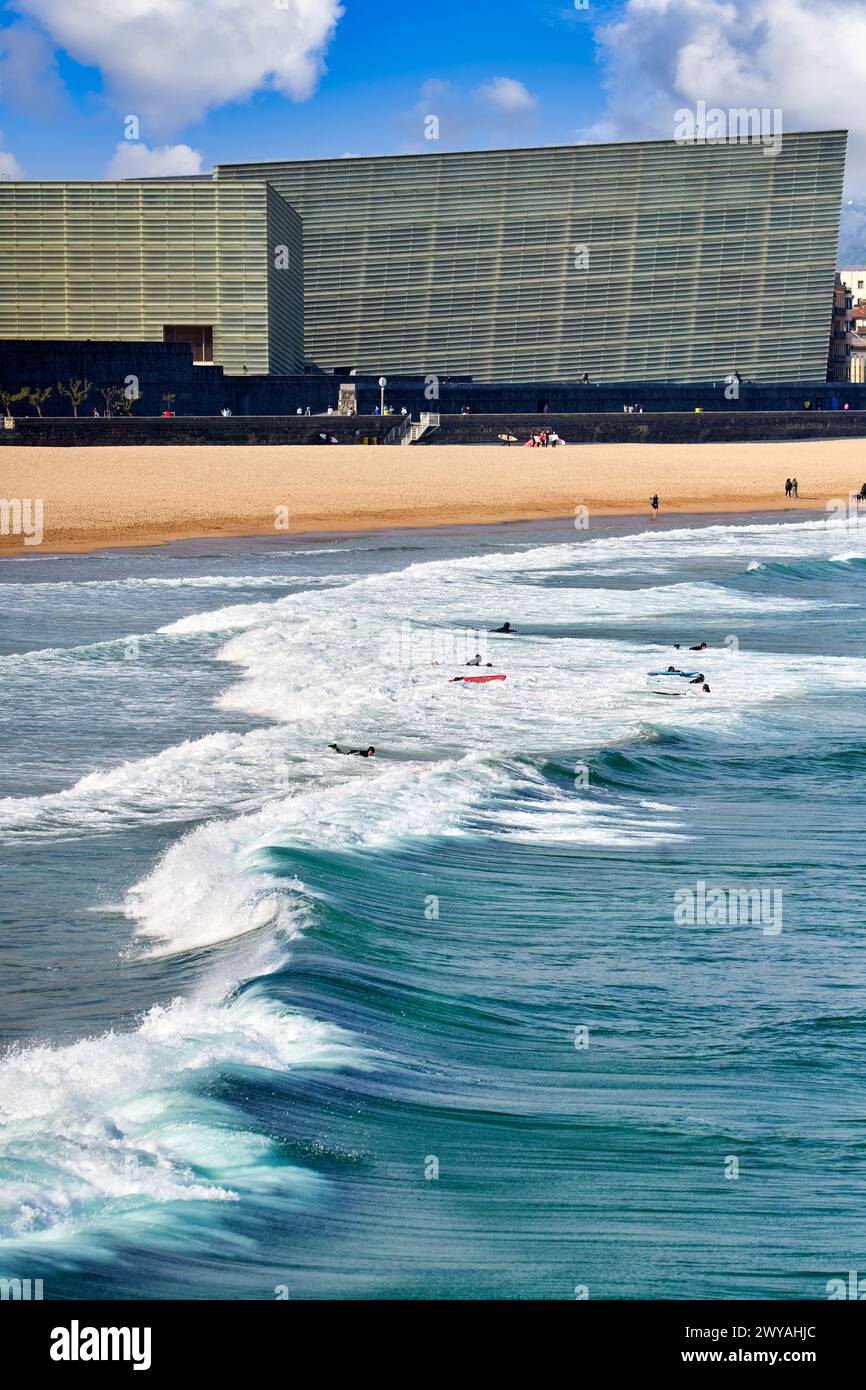 Surf, Kursaal Palace, Centro Kursaal Elkargunea, La Zurriola Beach ...