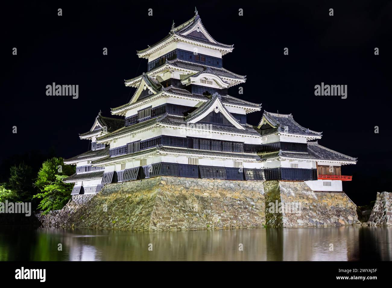 Ancient Japanese Castle at night (Matsumoto, Nagano Stock Photo - Alamy