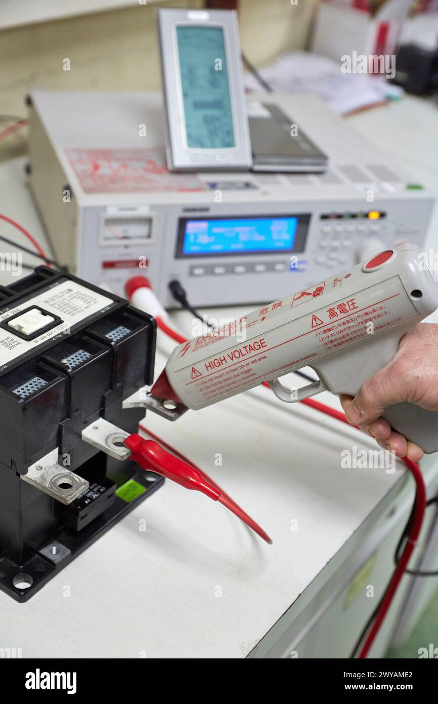 Dielectric strength test. Low Voltage Electric Laboratory ...