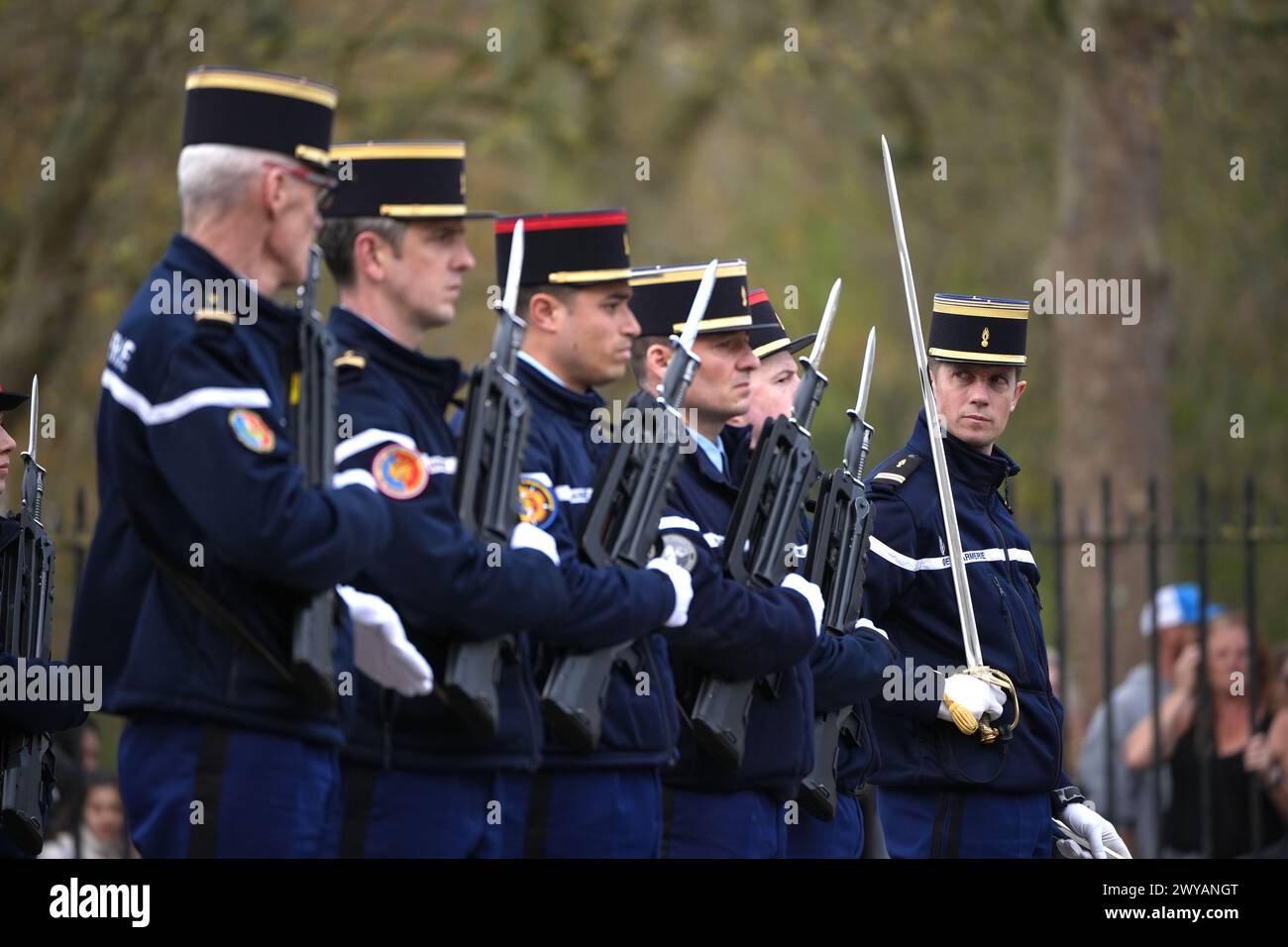 Personnel from the Gendarmerie's Garde Republicaine and the British ...