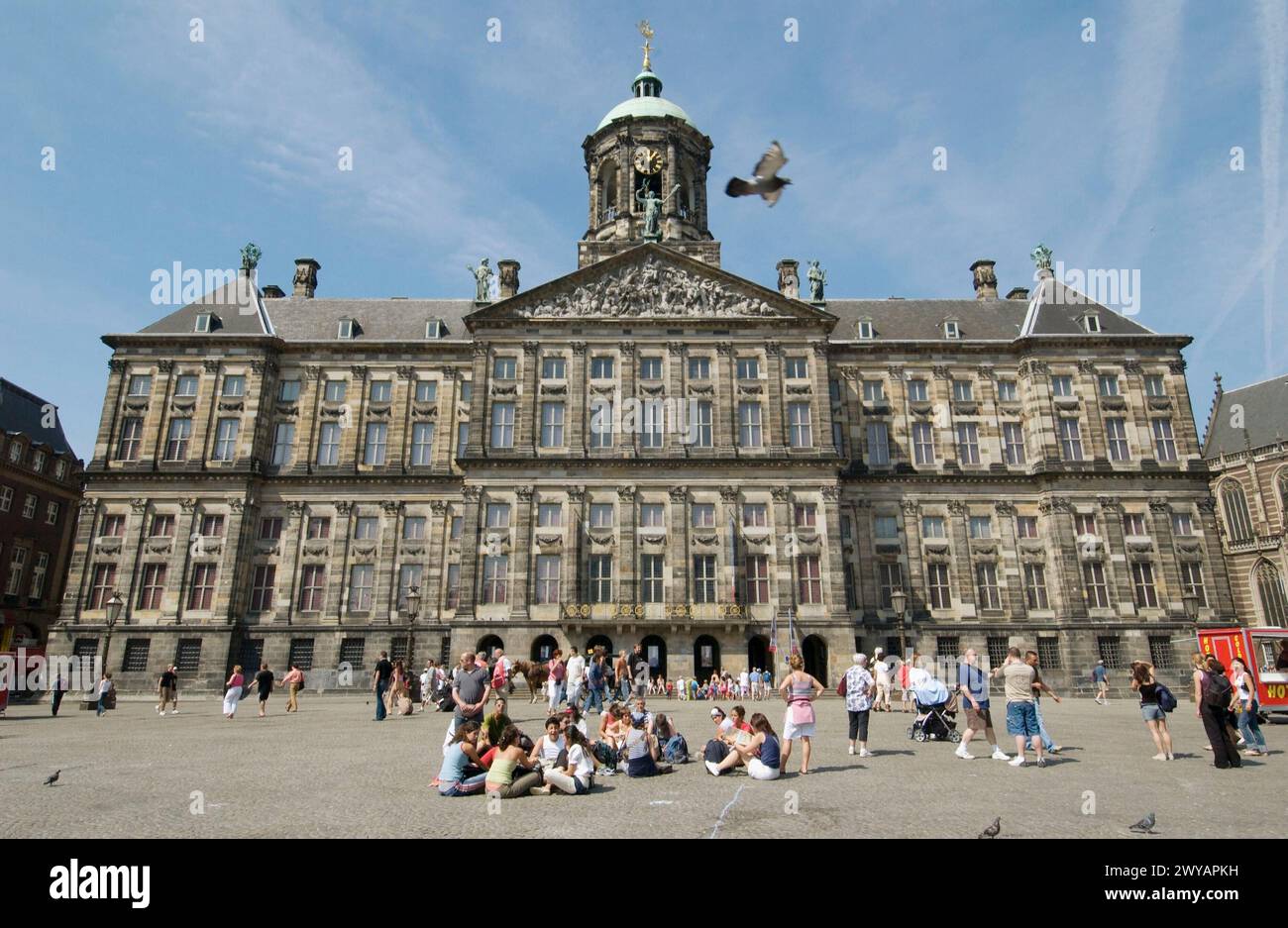 Netherlands royal castle hi-res stock photography and images - Alamy