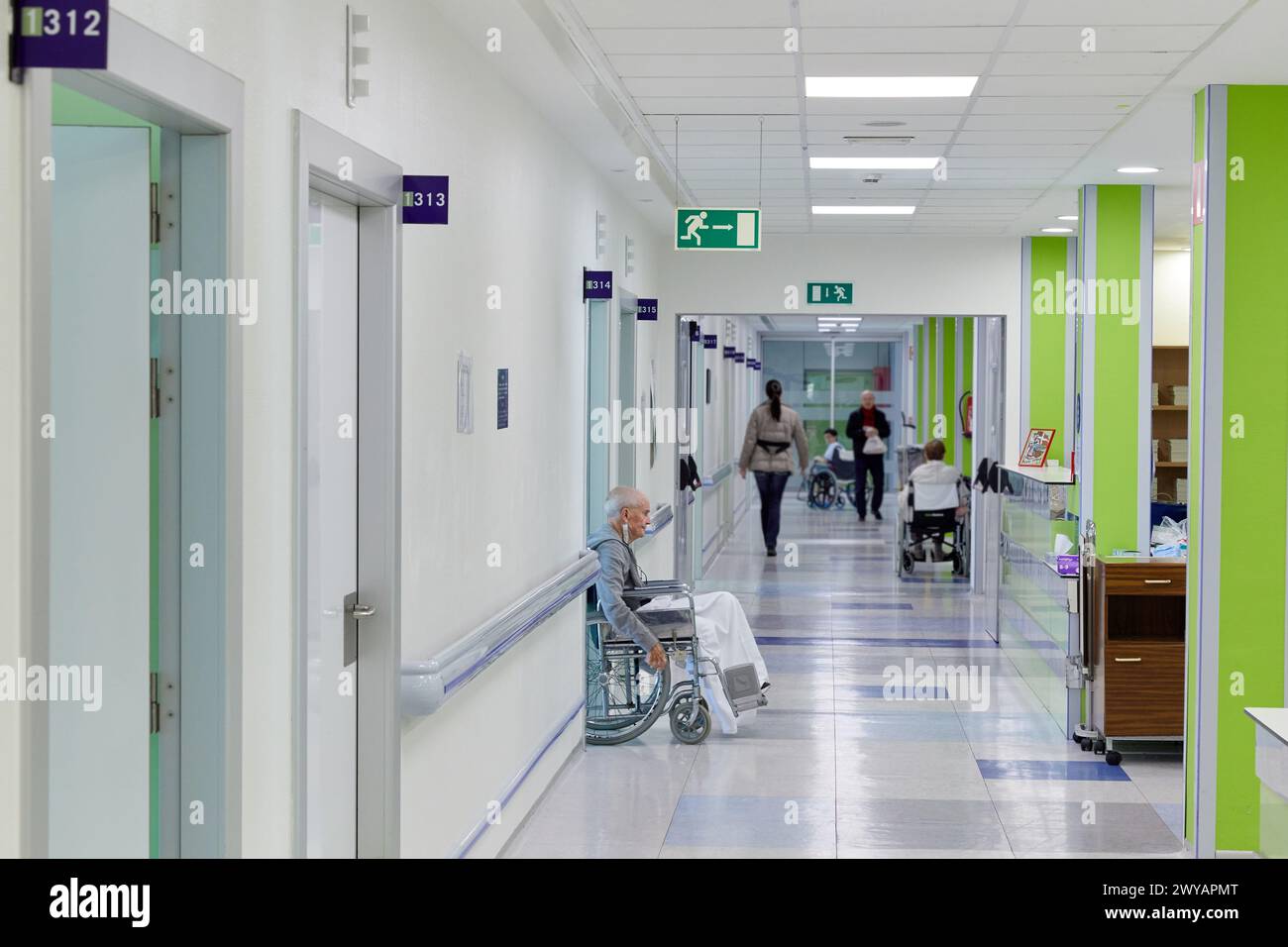 Hospitalization plant hi-res stock photography and images - Alamy