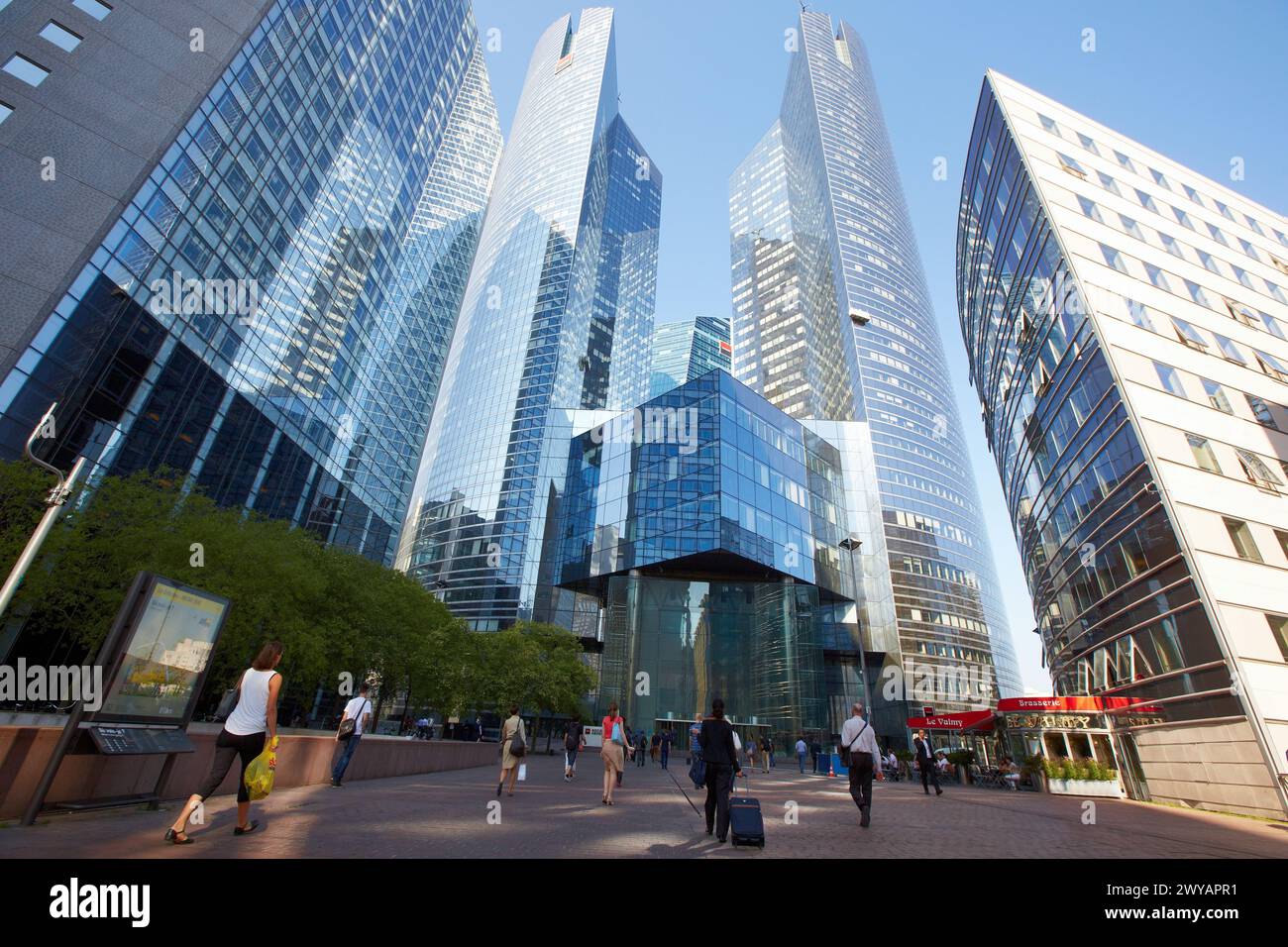 Employees coming to work. "Société Générale" building. Office buildings ...