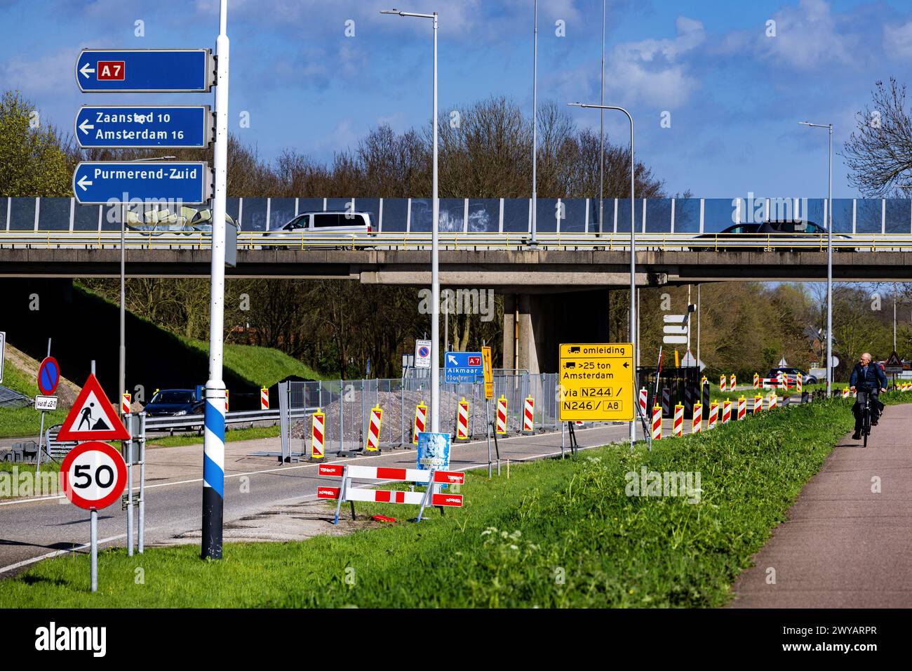 PURMEREND - Diversion signs at the entrance to the bridge over the A7 ...
