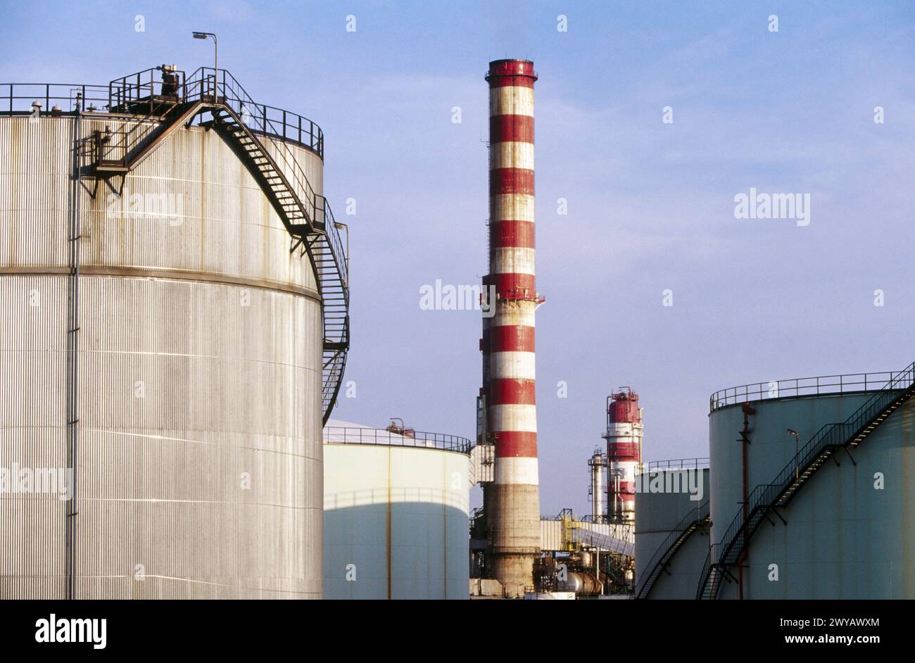 Gas tanks repsol ypf oil refinery hi-res stock photography and images ...