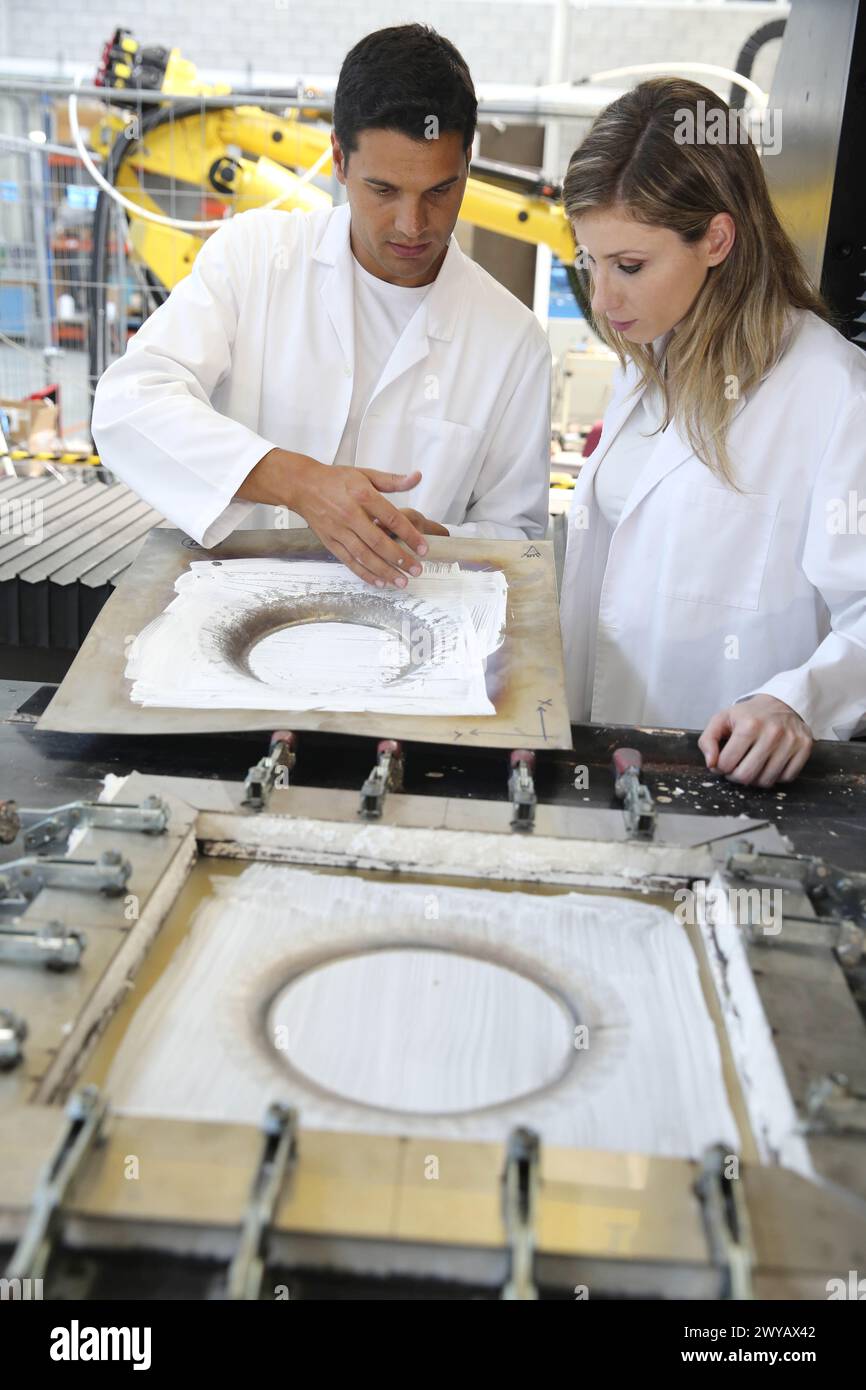 Incremental sheet hi-res stock photography and images - Alamy