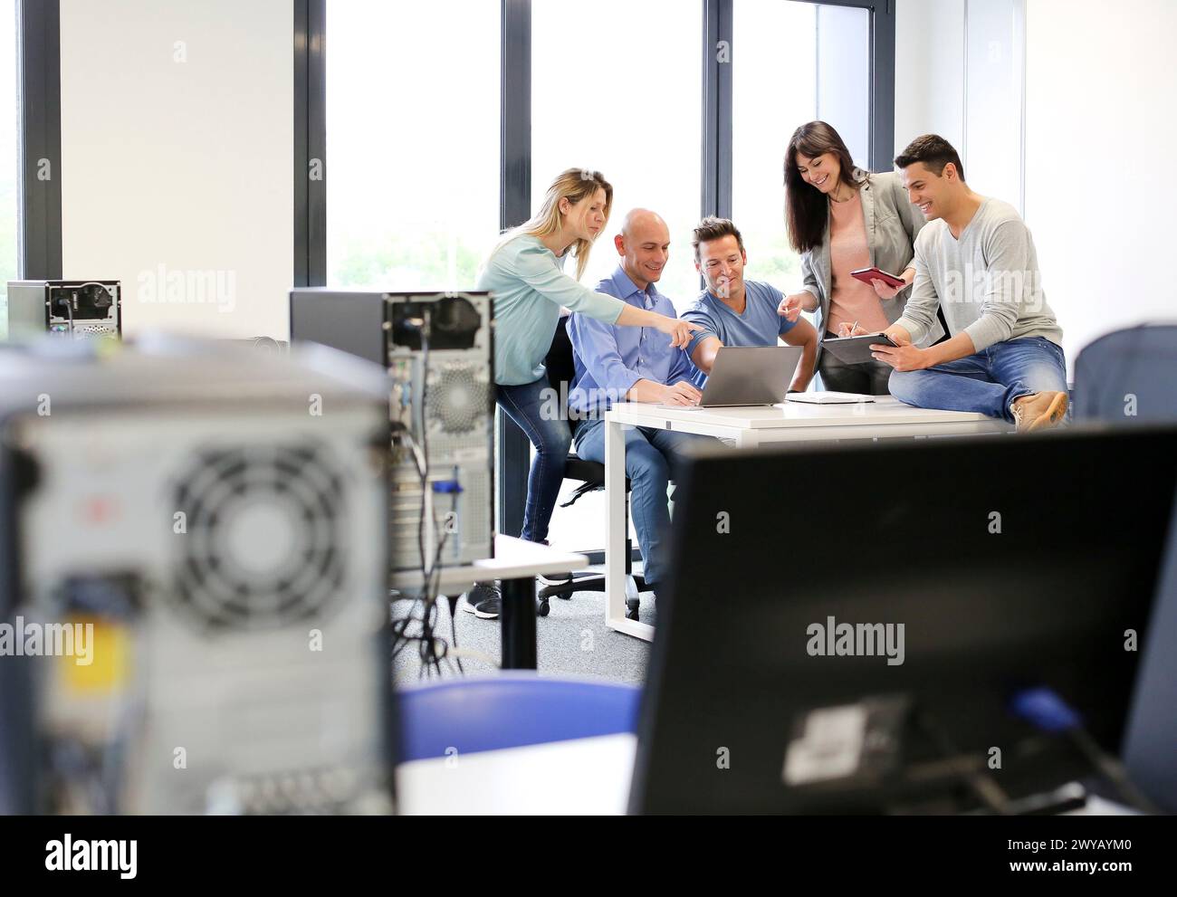 Group of teachers. Computer Academy Stock Photo - Alamy