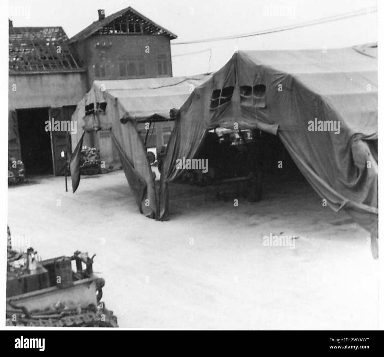 BRITISH AND CANADIAN ADVANCED BASE WORKSHOPS - Original wartime caption ...