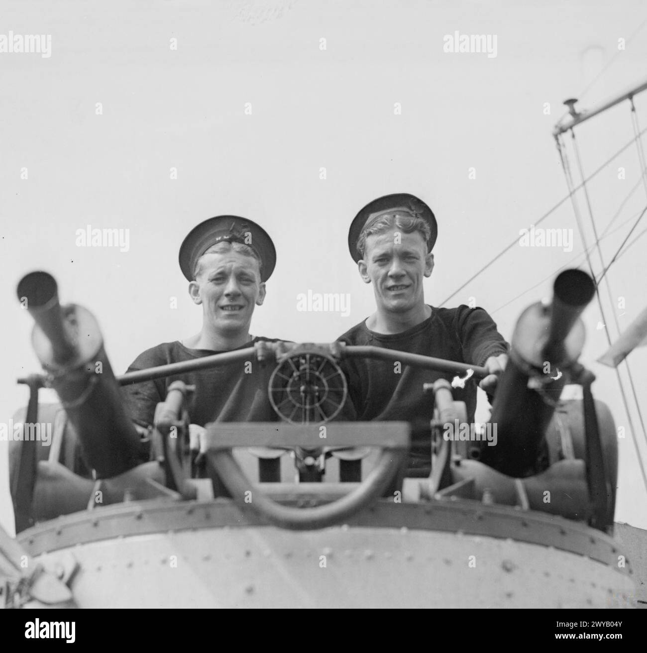 THE TERRIBLE TWINS: THEY MAN TWIN TURRETS. 5 MAY 1943, YARMOUTH, 24 ...