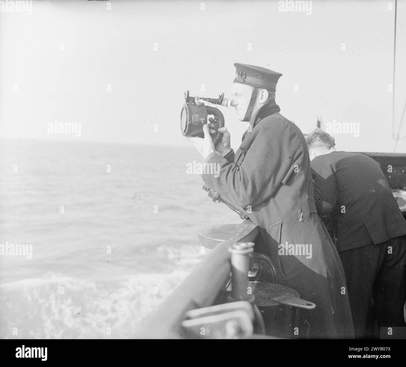 THE SUBMARINE HMS SUNFISH TRIES OUT HER GUNS. 4 NOVEMBER 1943 ...