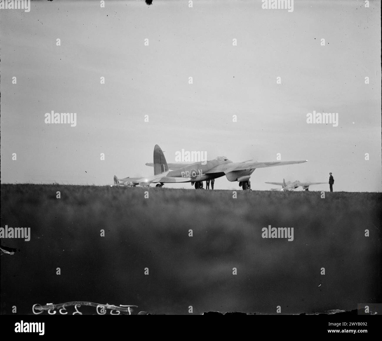 ROYAL AIR FORCE BOMBER COMMAND, 1942-1945. - De Havilland Mosquito B ...