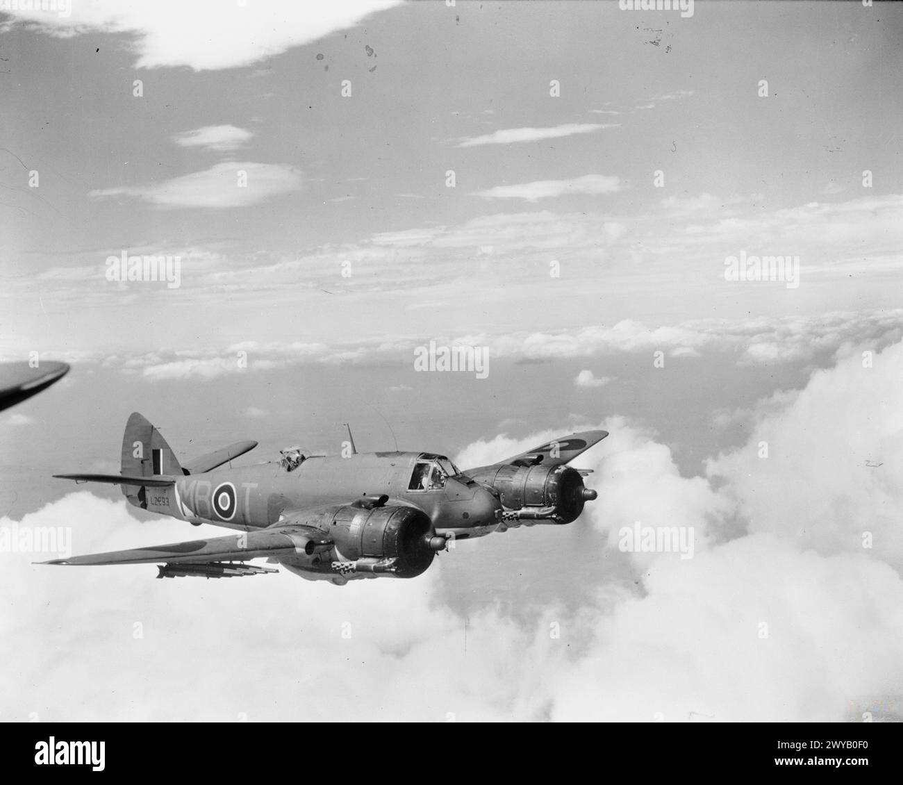 AIRCRAFT OF THE ROYAL AIR FORCE 1939-1945:BRISTOL TYPE 156 BEAUFIGHTER ...