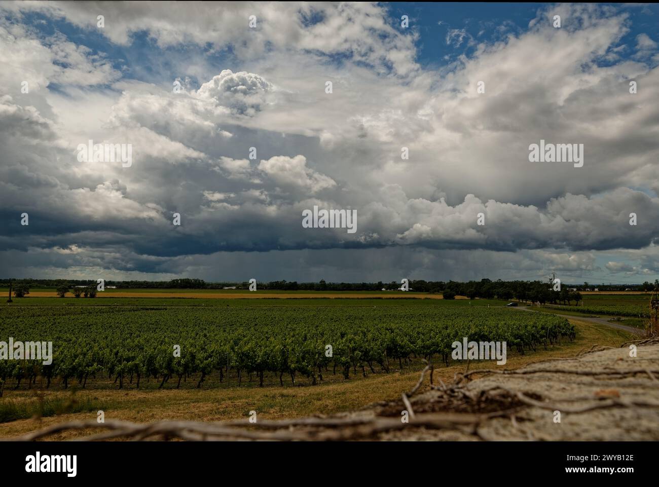 Extreme climatic phenomenon hi-res stock photography and images - Alamy