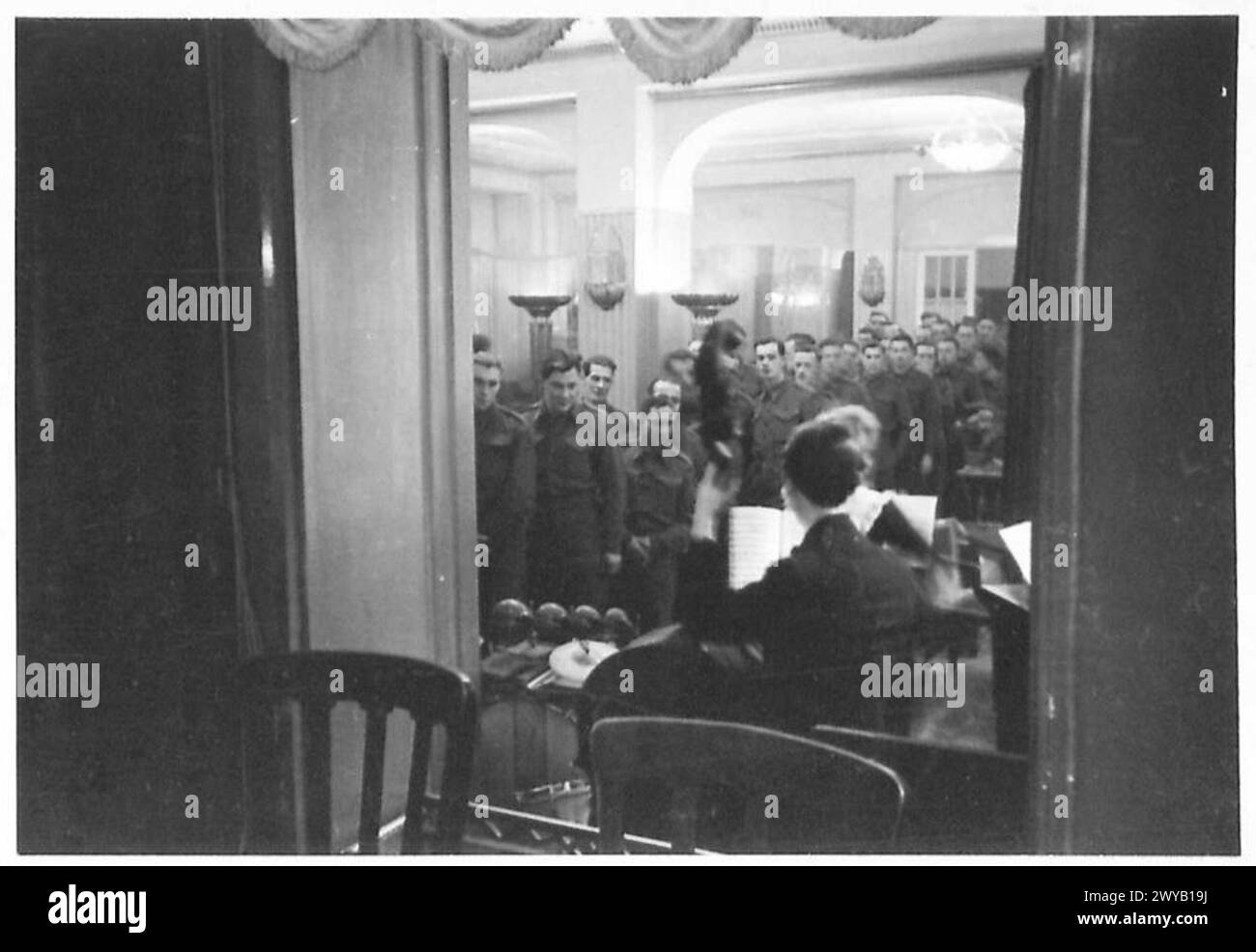 Wartime gathering Cut Out Stock Images & Pictures - Alamy