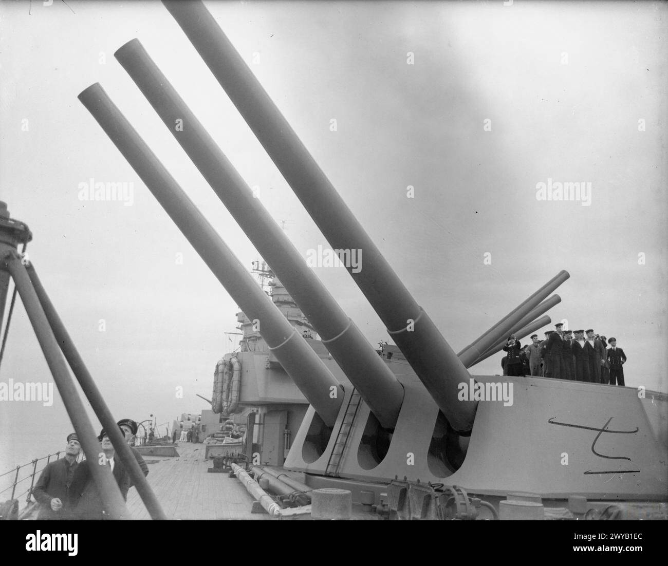 Battleships royal navy including hi-res stock photography and images ...