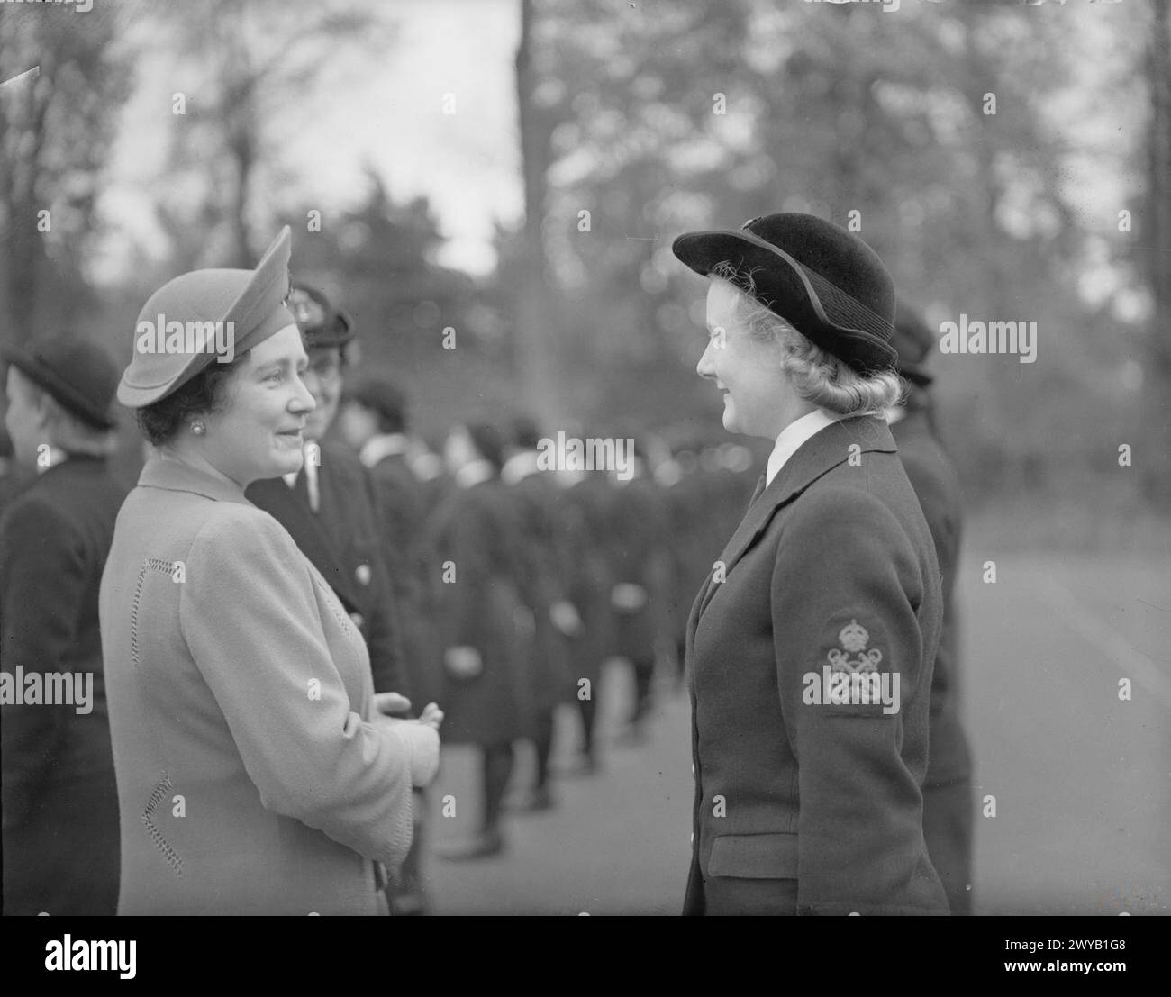 HER MAJESTY THE QUEEN INSPECTS WRENS. 11 MAY 1942, DEDWORTH MANOR ...