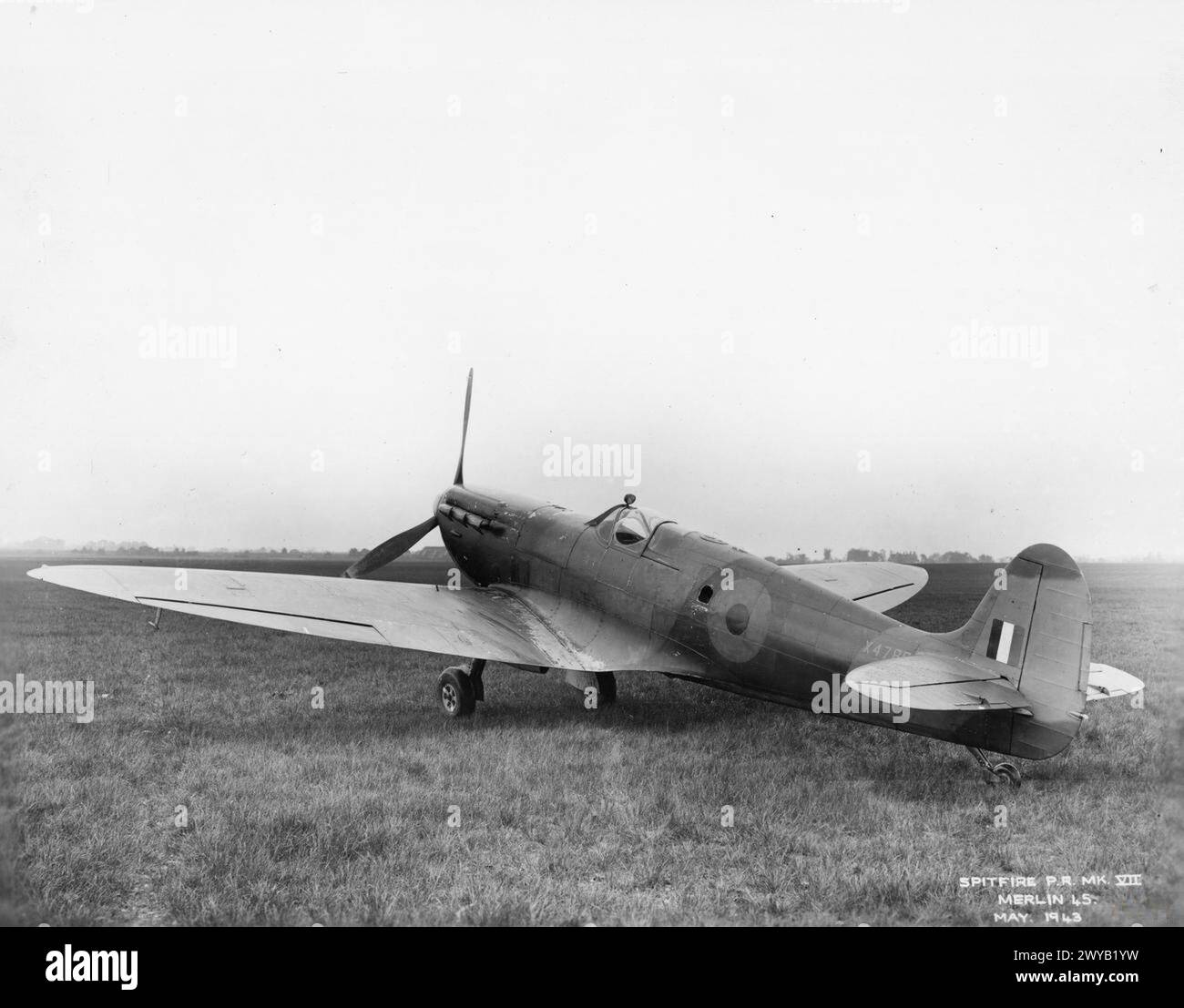 Spitfire PR Mark VII X4786 on the ground at Benson, Oxfordshire, after ...