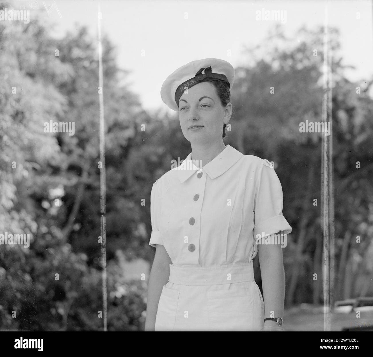 WRENS IN THE MIDDLE EAST. 5 TO 15 OCTOBER 1943, ALEXANDRIA. WOMEN OF ...