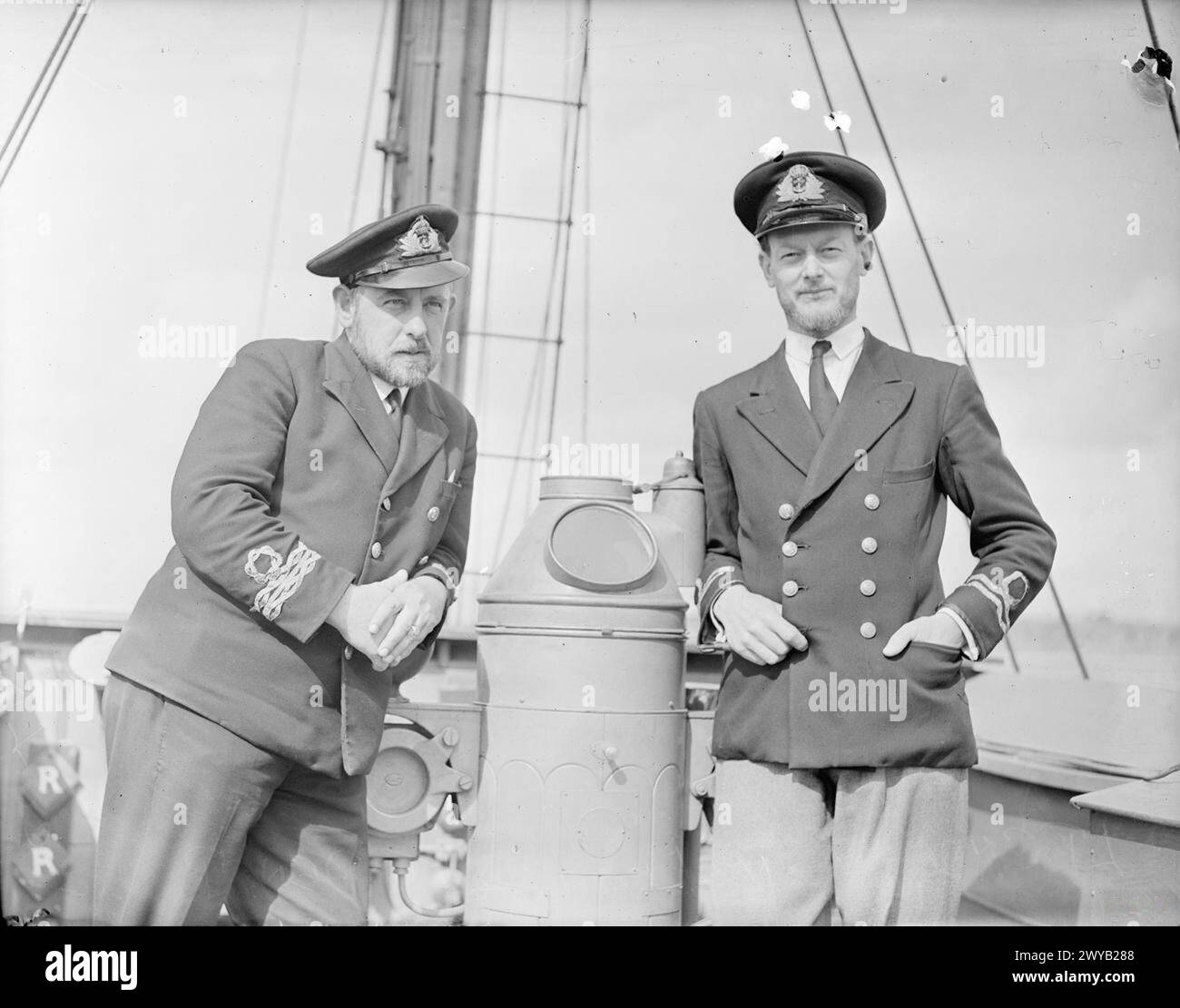 Members of cdr hi-res stock photography and images - Alamy