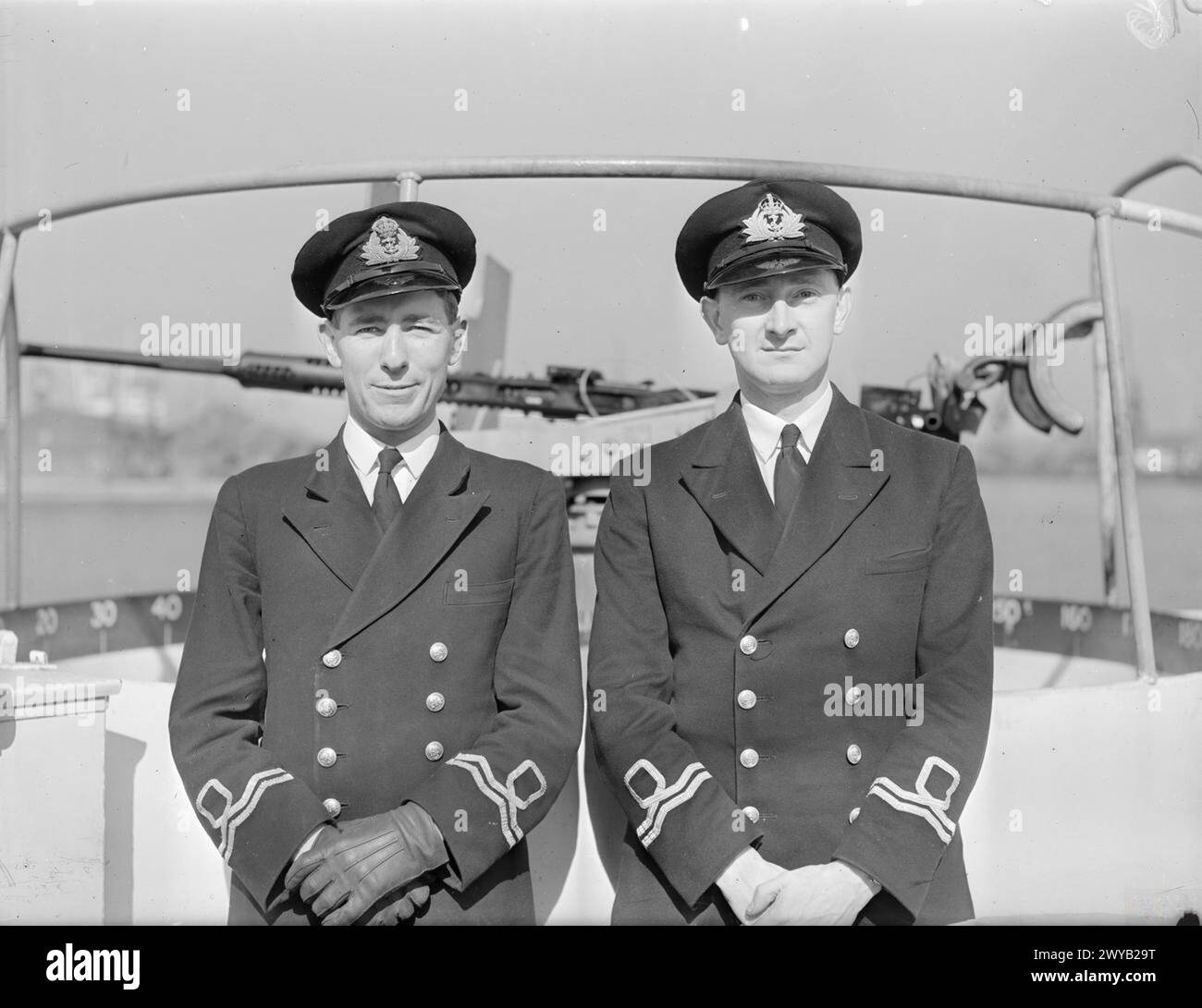 THE NAVY'S LANDING CRAFT (FLAK) 37. 24 SEPTEMBER 1943, TILBURY DOCKS ...