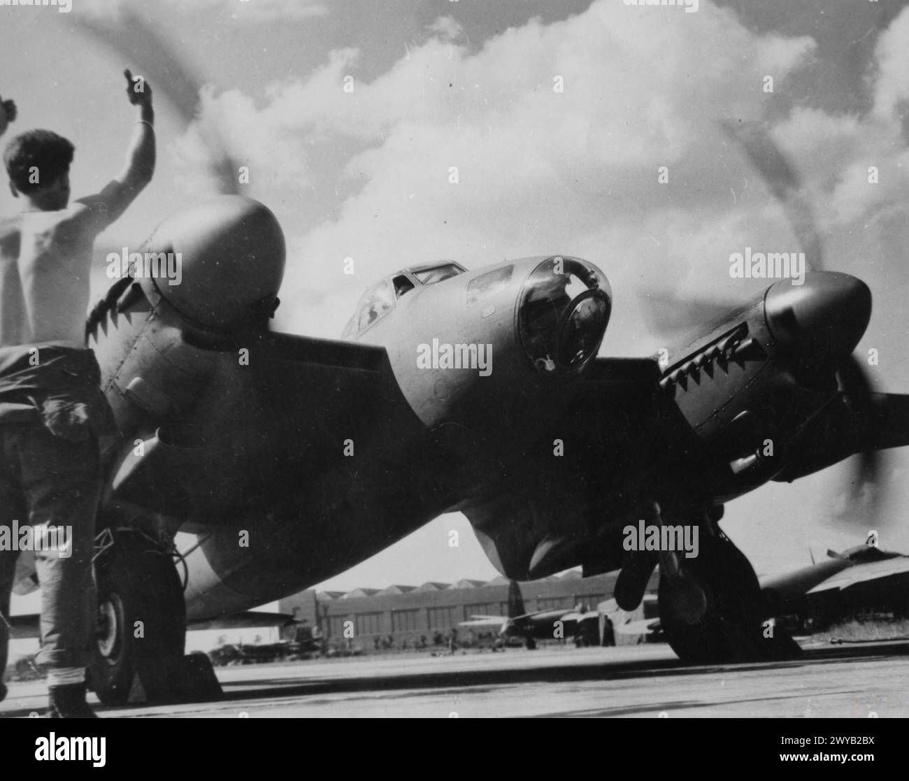 UNITED STATES EIGHTH AIR FORCE IN BRITAIN, 1942-1945 - Ground personnel ...