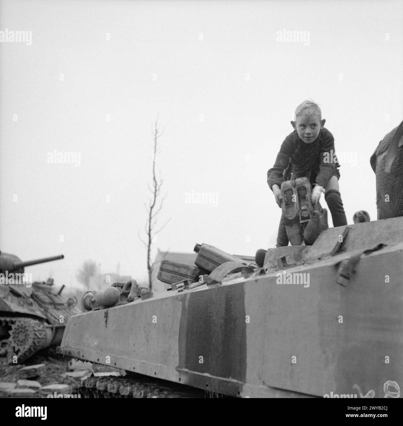 THE BRITISH ARMY IN NORTH-WEST EUROPE 1944-1945 - A litle Dutch boy ...
