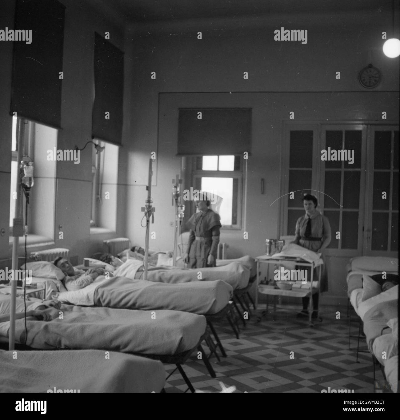 BRITISH MEDICAL SERVICES IN THE SECOND WORLD WAR - The Medical Chain of ...