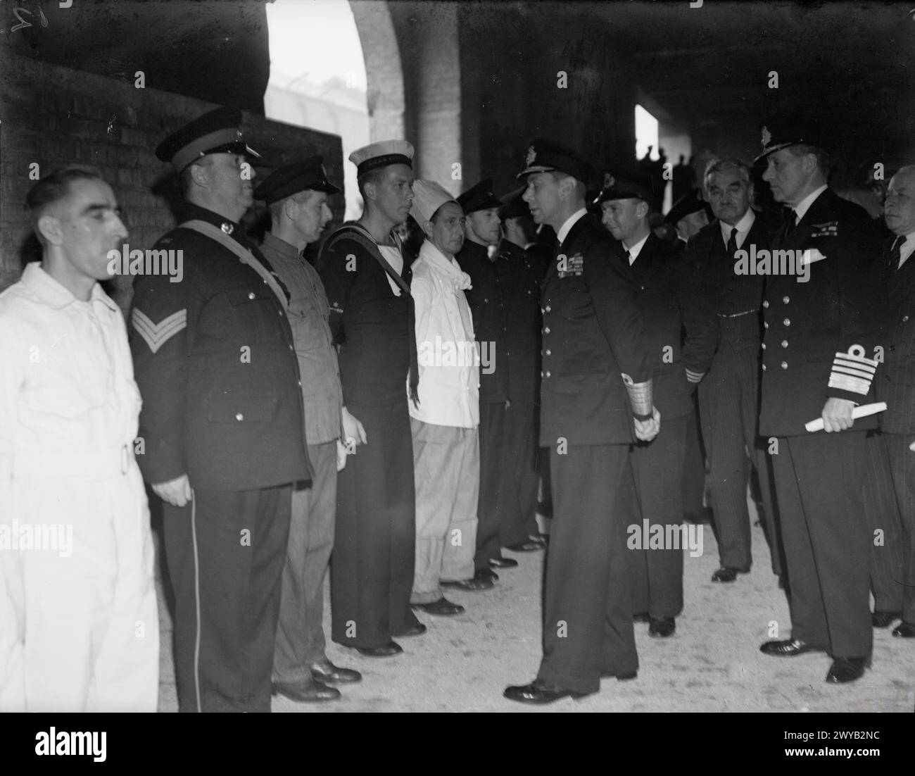 HIS MAJESTY THE KING'S VISIT TO WESTERN APPROACHES COMMAND. 8 OCTOBER ...