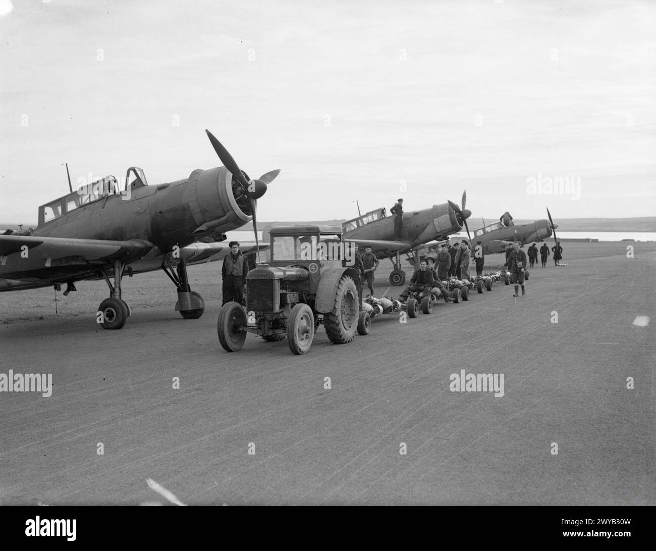 BRITAIN'S FLEET AIR ARM. APRIL 1942, SCENES AT HMS SPARROWHAWK, ROYAL ...